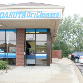Dry Cleaners, Commercial Dry Cleaning, Alterations: Sioux Falls, SD